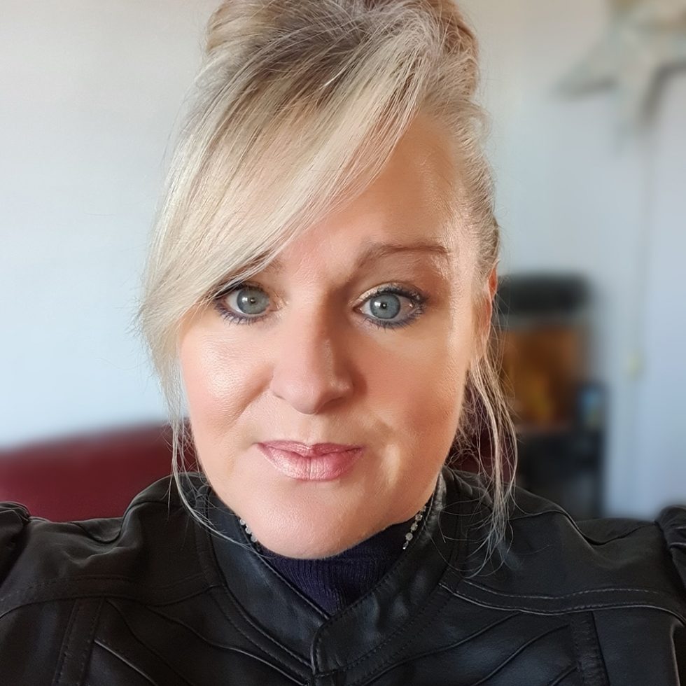 About Us | Square Pegs Round Holes